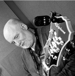 Line-Up – Steve Thompson